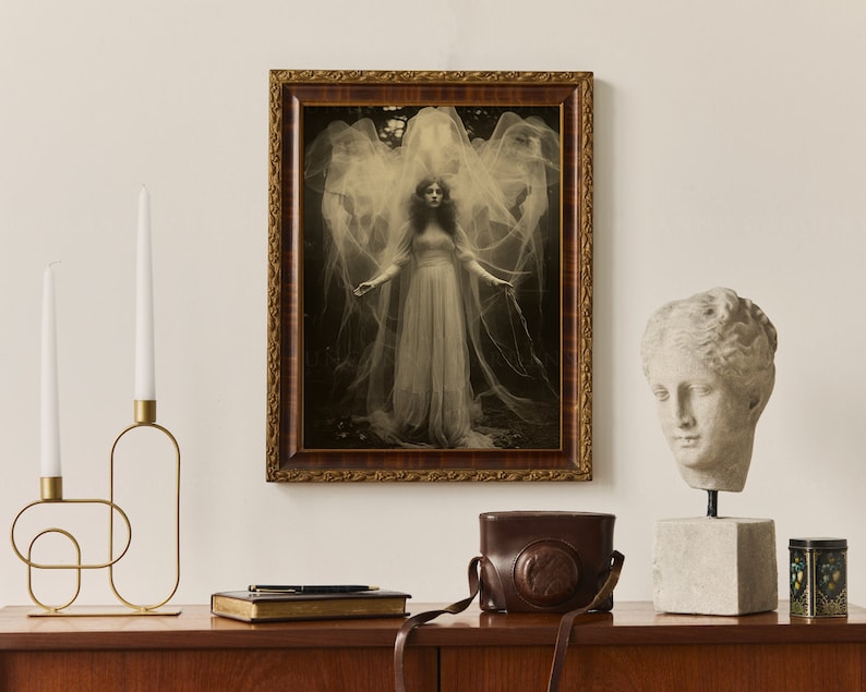Victorian Haunted Woman, Ectoplasm, Spiritual Medium, Apparition, Victorian Ghost Photo ...