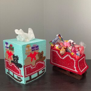 Santa's Sleigh Plastic Canvas Candy Dish and Matching Tissue Box Cover ...