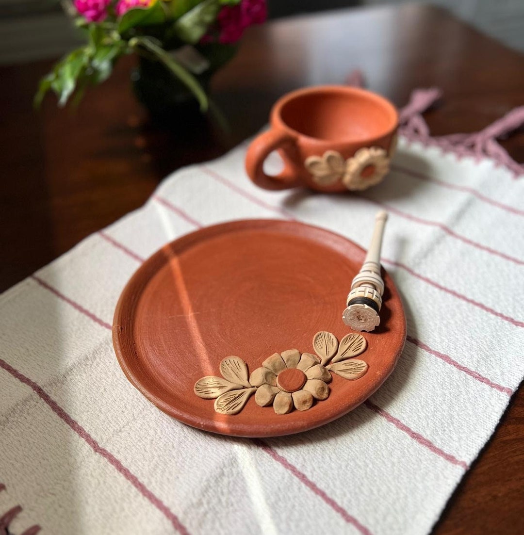 Embroidered Clay Plate: Oaxacan Filigree Home Decor, 8-inch - Etsy