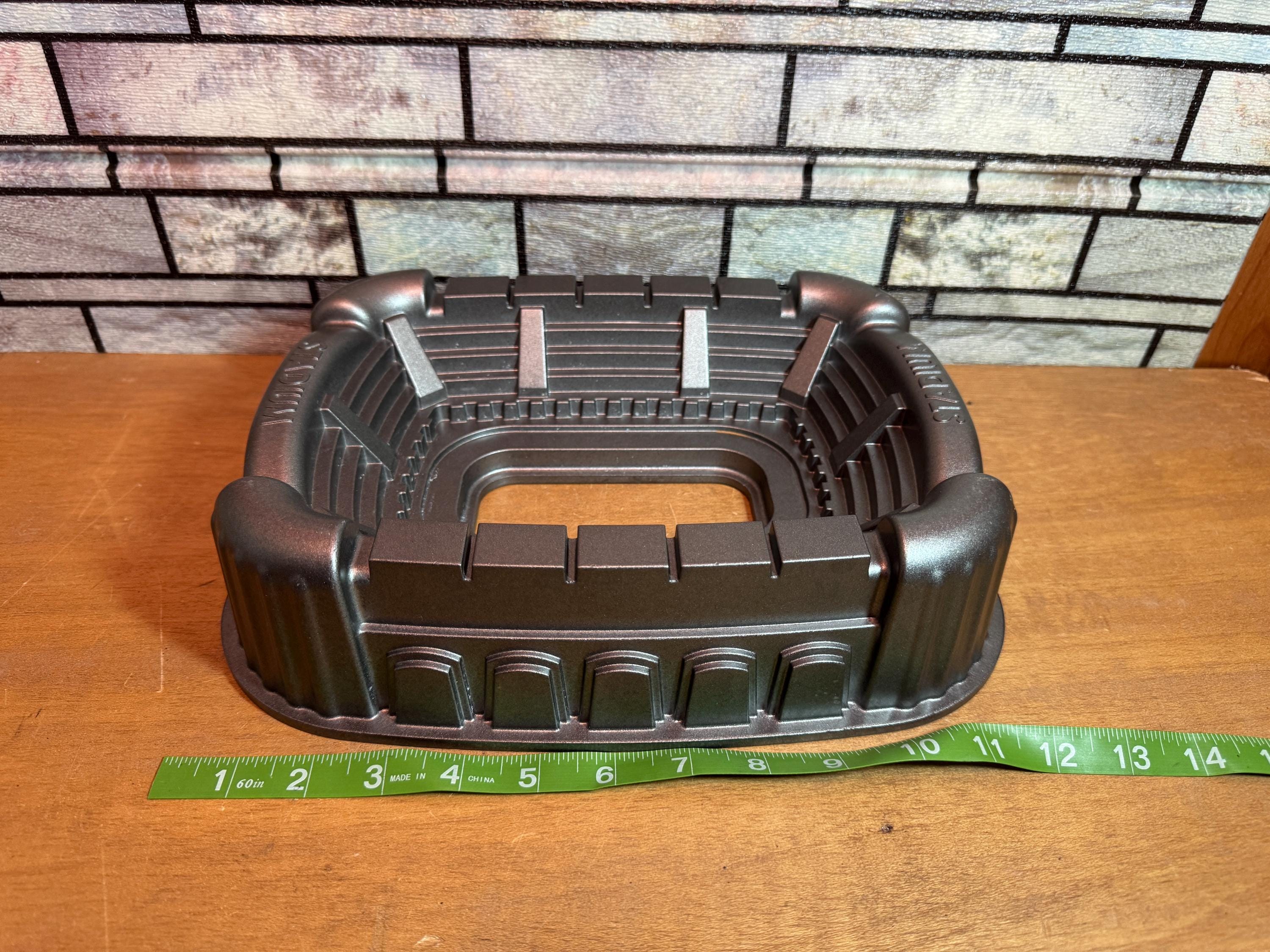 Nordic Ware Stadium Cake Desert Jello Mold - Soccer, Football and ...