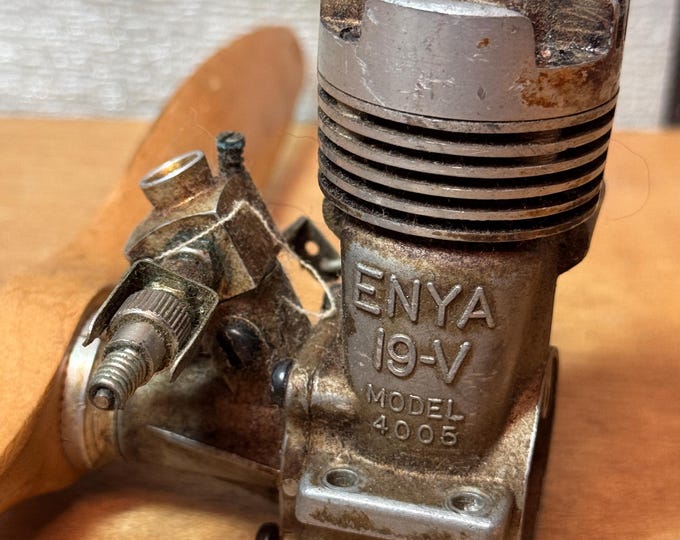 Enya 19-V Model 4005 RC Model Airplane Engine W Propeller, Free Daily Shipping - Etsy