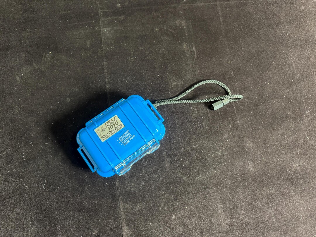 Peli Box Pelibox Water Proof Microcase 1010, Blue, Free Daily Insured ...