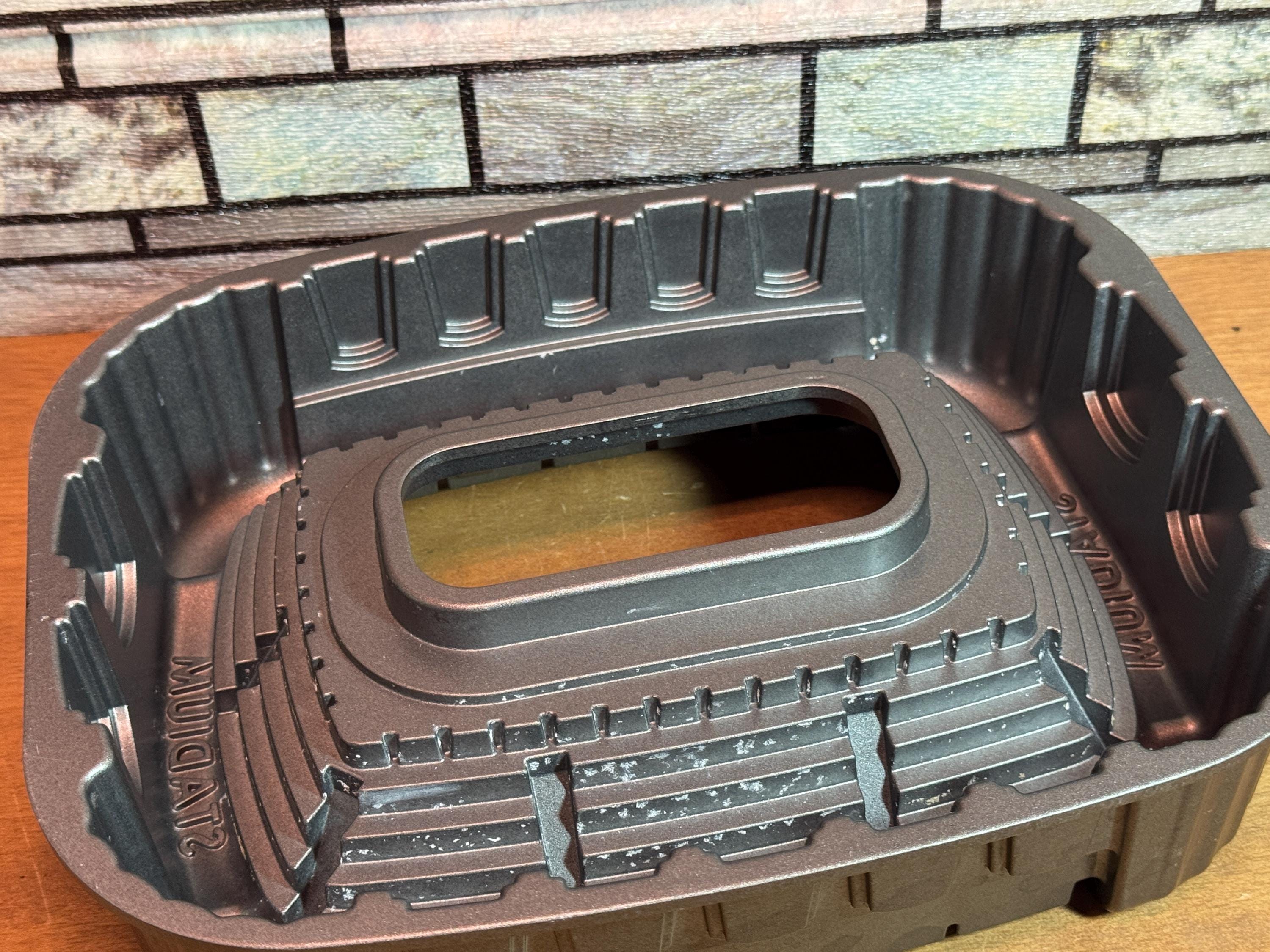 Nordic Ware Stadium Cake Desert Jello Mold - Soccer, Football and ...