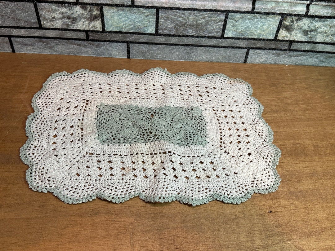 Hand Made 13" Table Doily, Rectangular, Green White, Free Same Day ...
