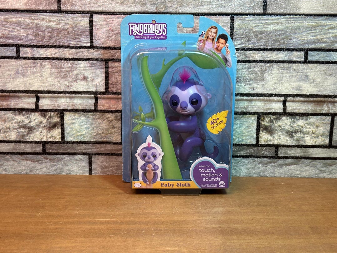 Fingerlings Interactive Purple Baby Sloth Pet Marge, 40+ Sounds, We ...