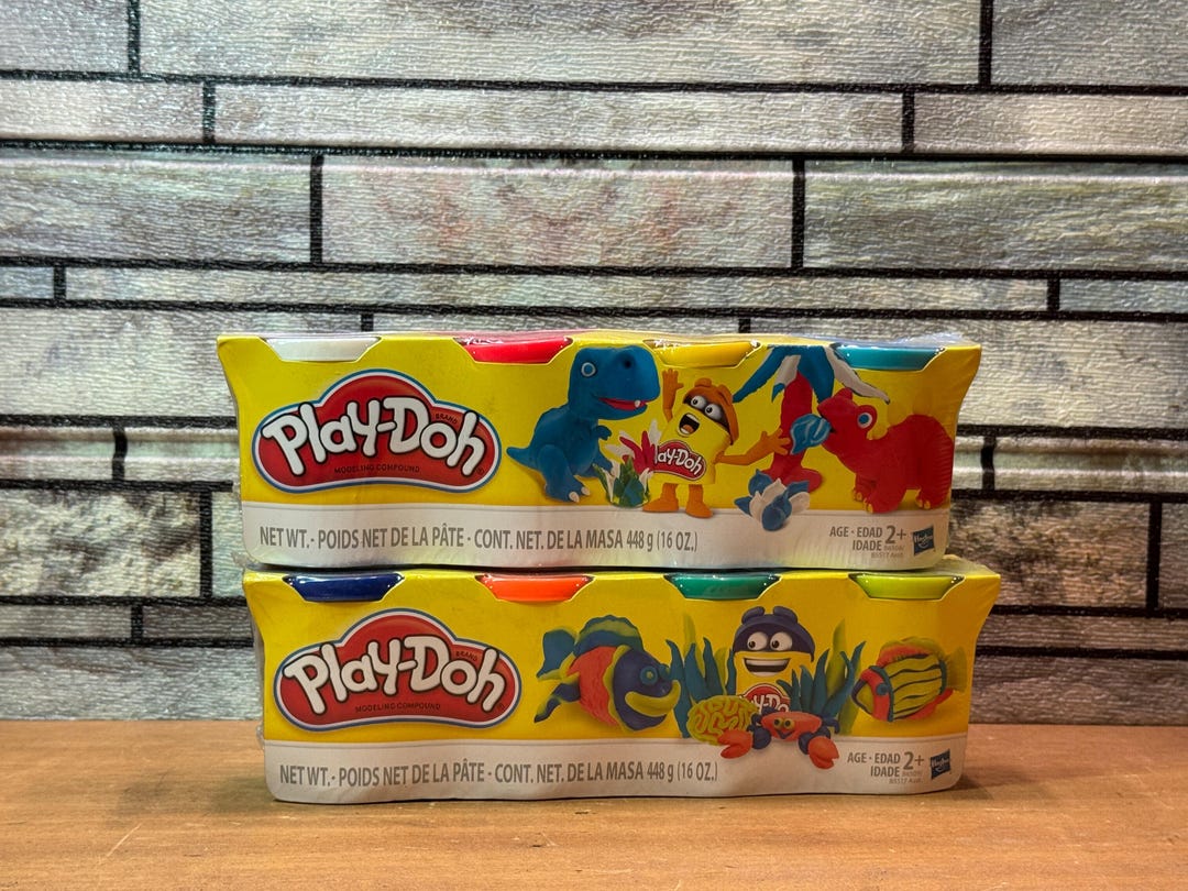 8x Tubs in a Variety of Play-doh Colors, B6508, Free Daily Insured ...