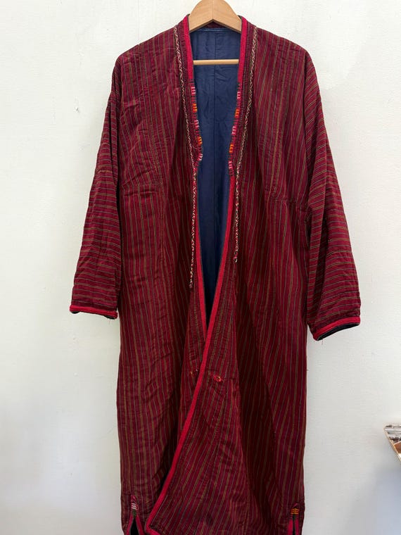 Antique Turkmen silk chapan coat and Afghan chirpy si… - Gem