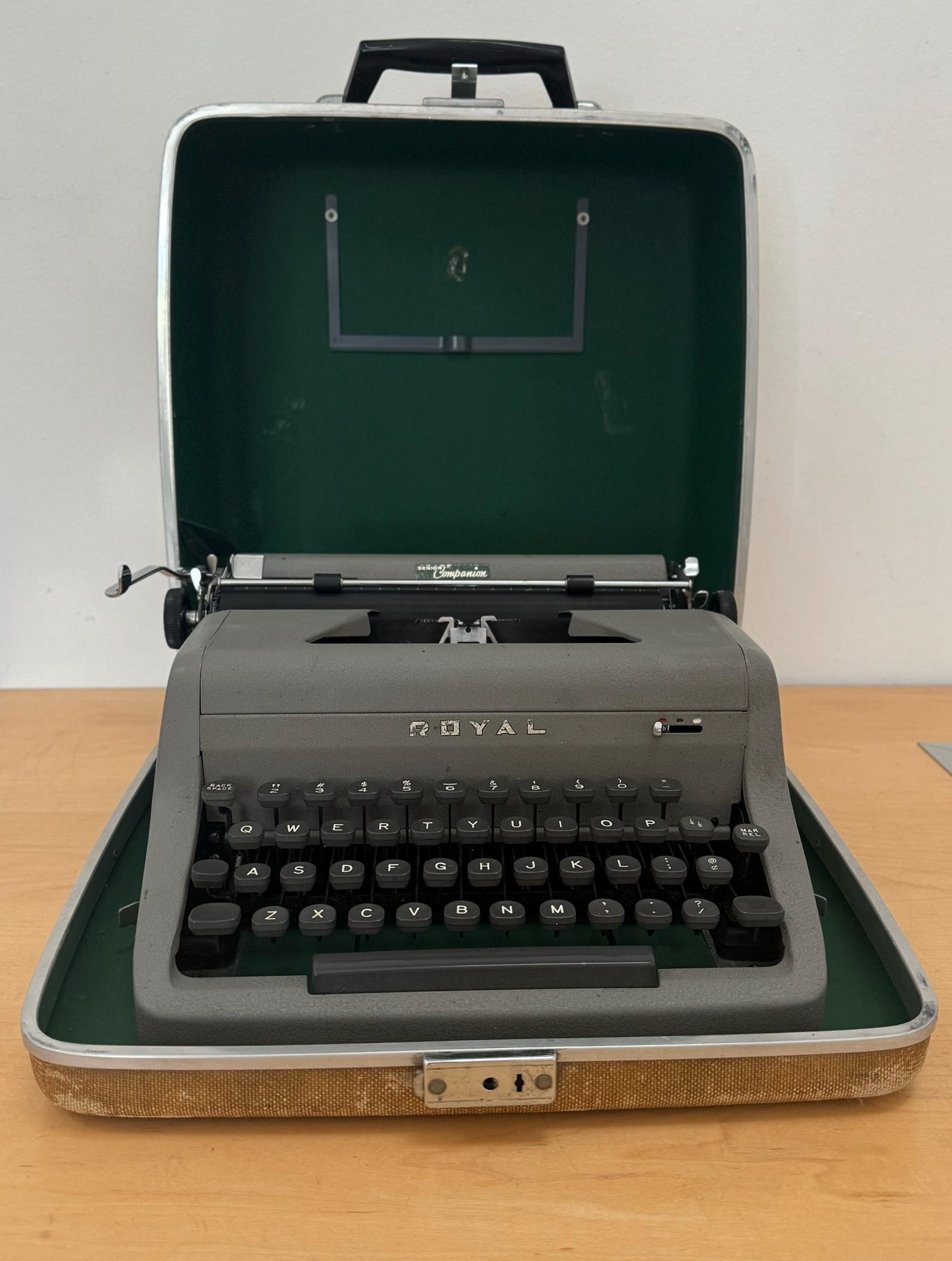 Working Typewriter Royal Senior Companion -portable Matte Grey ...