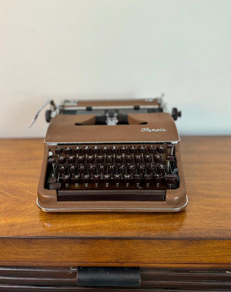Beautiful Olympia 1950s TYPEWRITER Working Made in Germany - Etsy