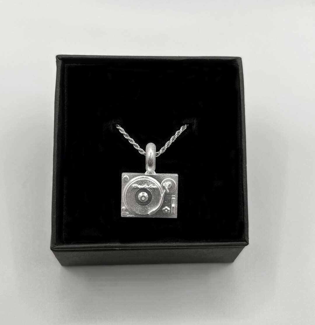 Silver Record Player Charm - Etsy