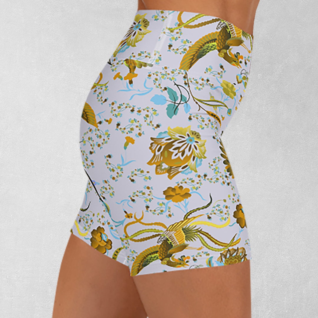 PATTERNED GYM SHORTS With Botanical Design, Yoga Shorts With Bird Print ...