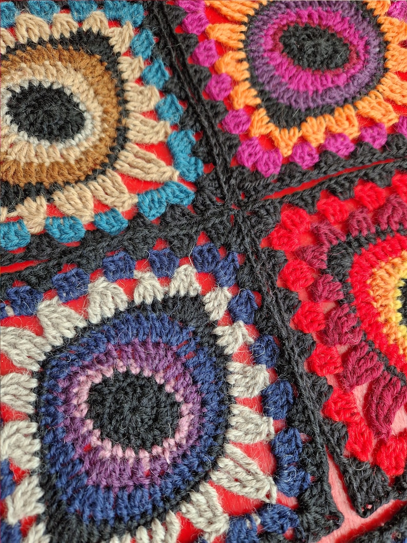 Eye of Fenrir Granny Square Crochet Pattern: Mystical Wolf Design (PDF ...