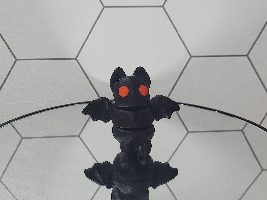 Mini Fidgety Bat by Zou3d | 3D Printed Bat | Flexible Mini | Desk Toy ...