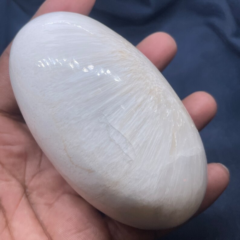 Beautiful Scolecite Lingam,scolocite Lingam,medium Size Scolecite ...