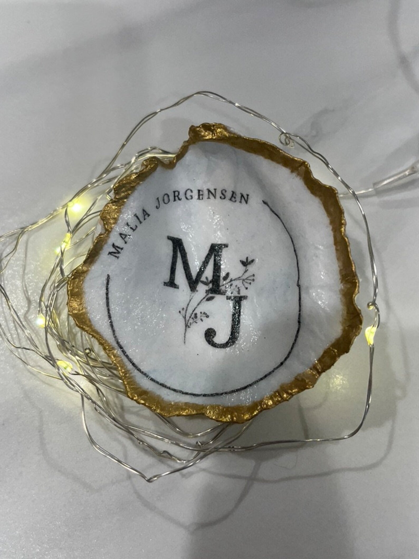 Custom Oyster Shell Town Sign or Names: Personalized Coastal Décor - Etsy