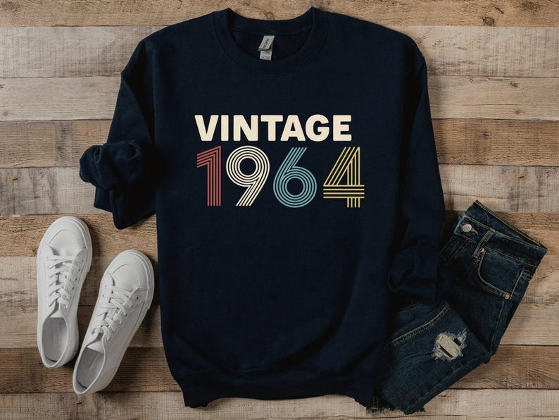 60th Birthday Gifts, 1965 Birthday Sweathirt, Legend Since 1965 ...