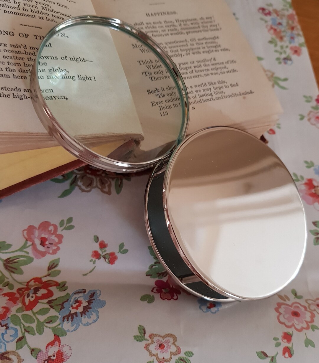 Personalised Engraved Magnifying Glass Gift - Etsy