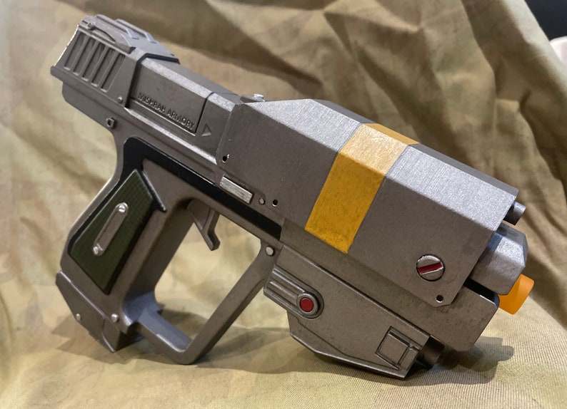HALO M6G Magnum | Life-size Prop | Cosplay - Etsy