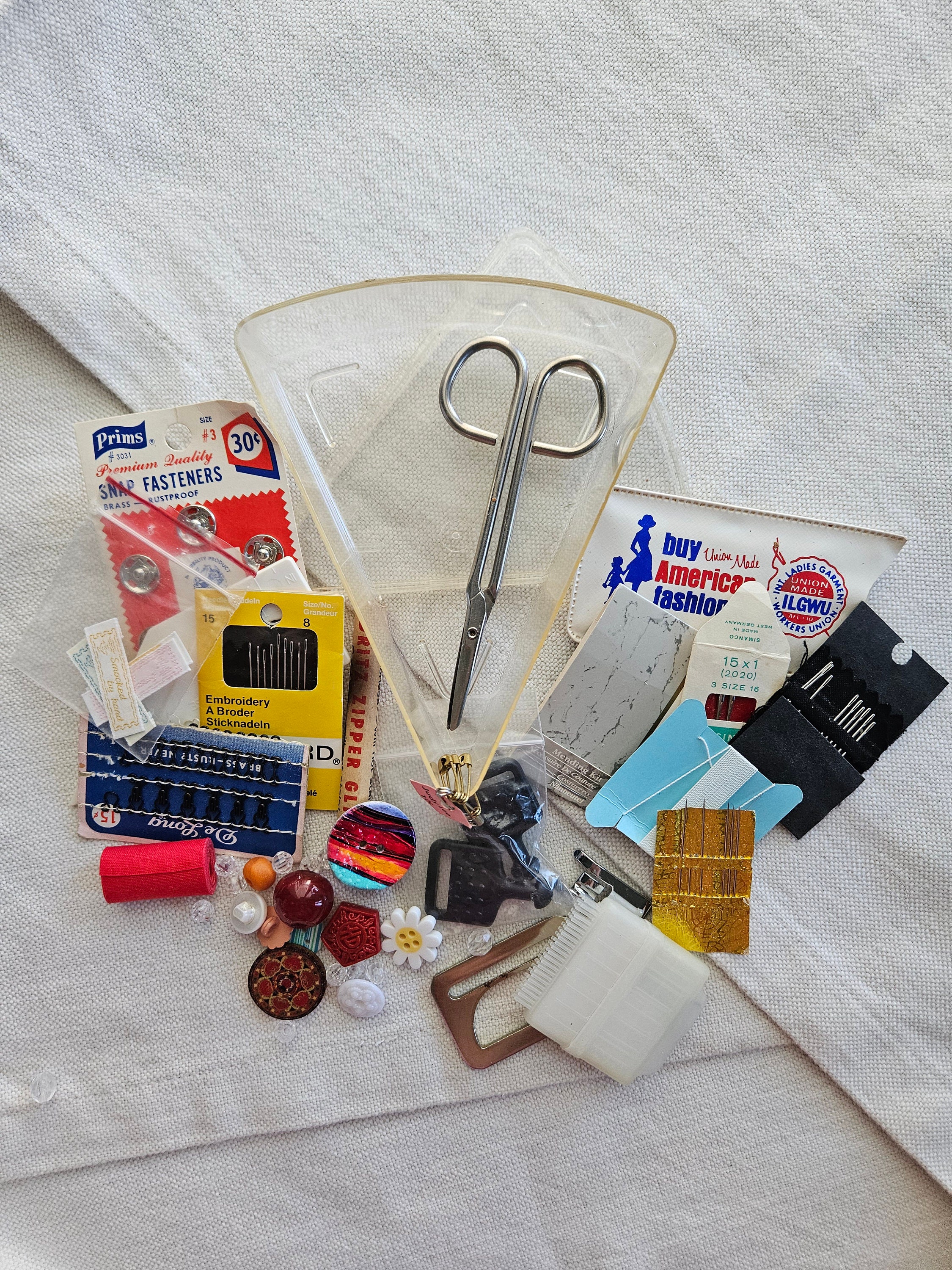 Vintage Sewing Notions/supplies in Old Tins - Etsy