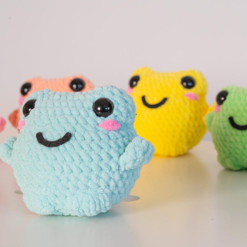 NO SEW - Freida, the Chubby Frog - Crochet Pattern - Amigurumi - Etsy ...
