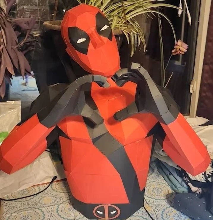 Deadpool for Papercrafts, Family, Kids Activities, 3D Pepakura Designs ...