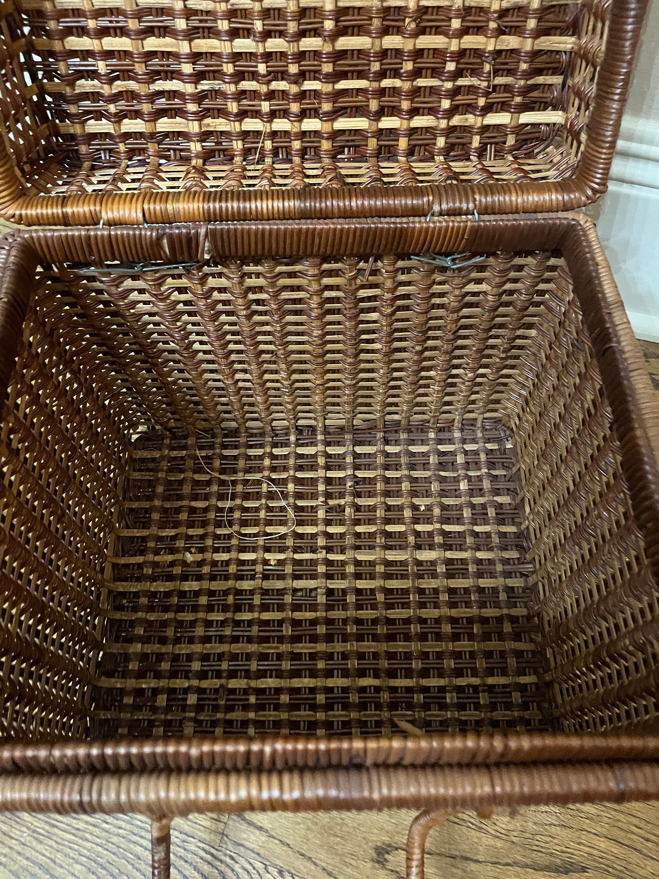 Vintage Wicker Rattan Picnic Basket With Pastel Dishes - Etsy