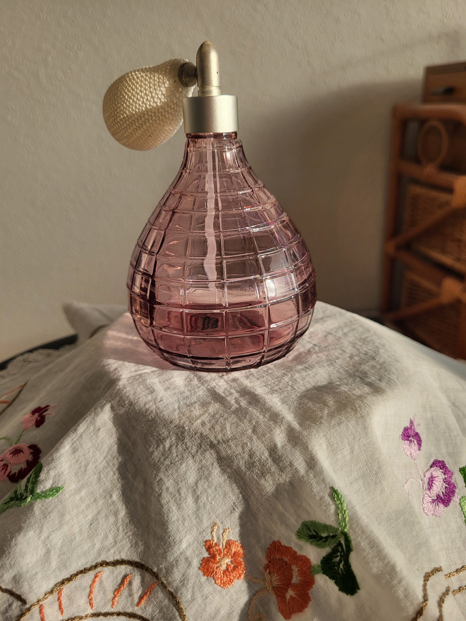 Vintage Perfume Vessel ART Glass Beautiful Caramel Color Hand Made ...