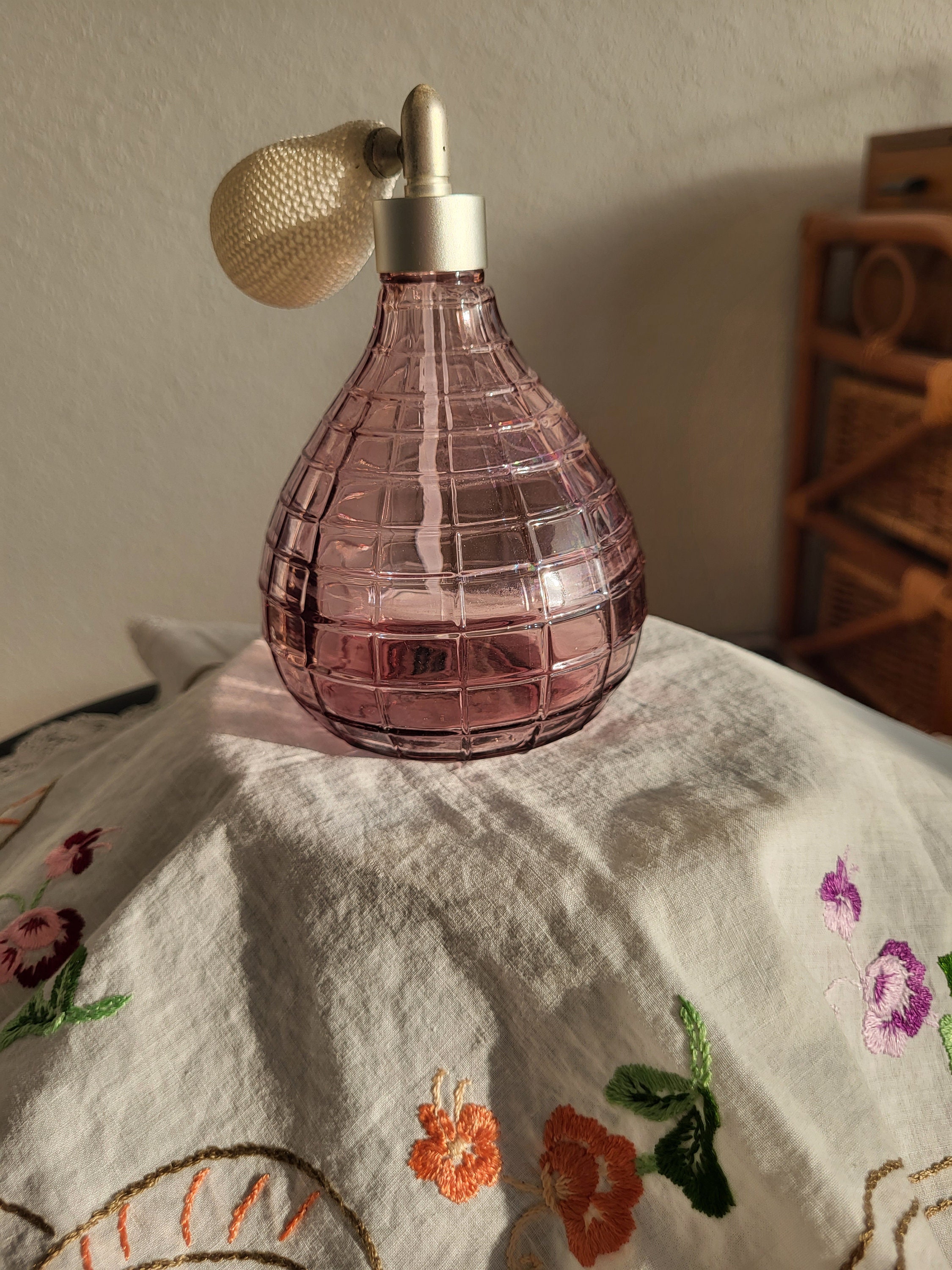 Vintage Perfume Vessel ART Glass Beautiful Caramel Color Hand Made ...