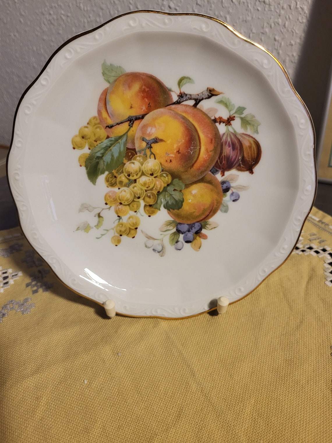 KPM rubens Set of Six Plate Beautiful Porcelain Plates With Fruit Print ...