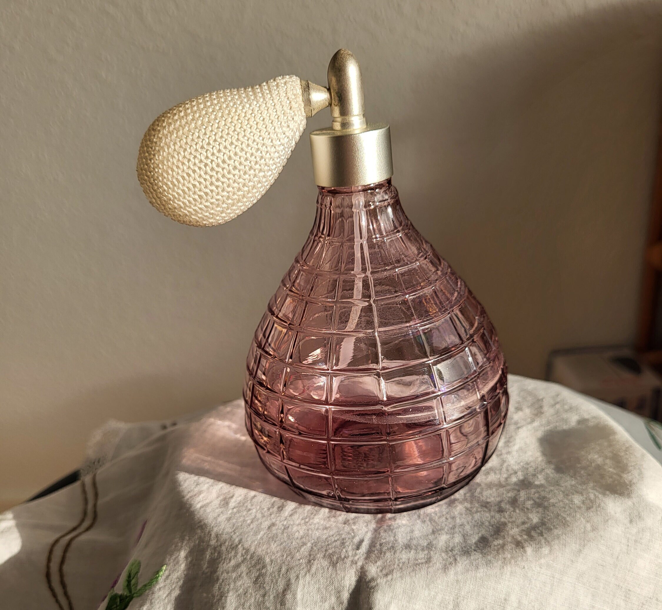 Vintage Perfume Vessel ART Glass Beautiful Caramel Color Hand Made ...