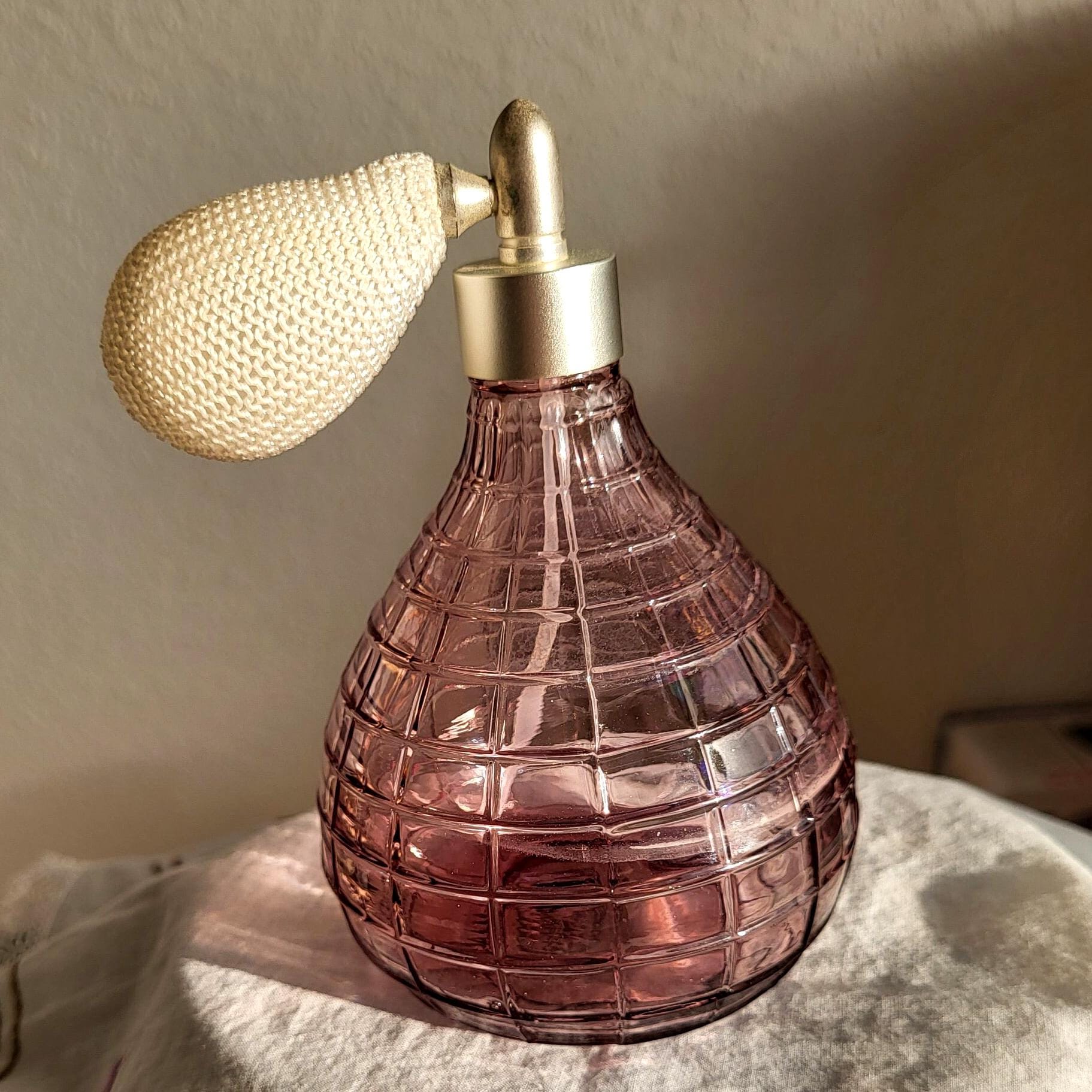 Vintage Perfume Vessel ART Glass Beautiful Caramel Color Hand Made ...