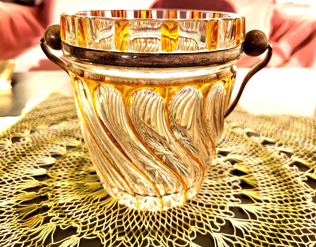 Vintage Transparent Relief Glass Biscuit Bucket With Beautiful Gold ...
