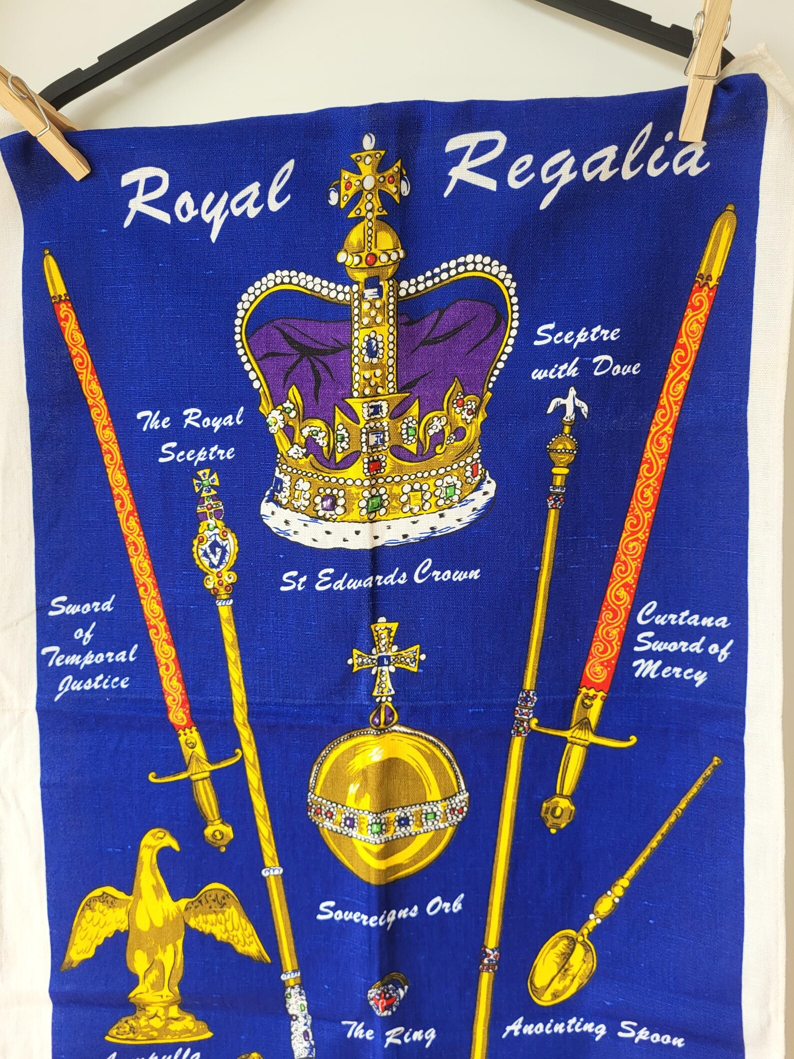 ROYAL REGALIA Irish Linen Tea Towel Blackstaff Wall Hanging - Etsy