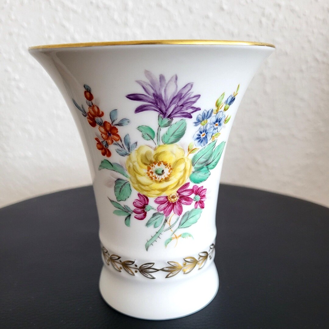 ALKA Kunst Porcelain Decorative Vase Hand Painted Summer Flowers ...