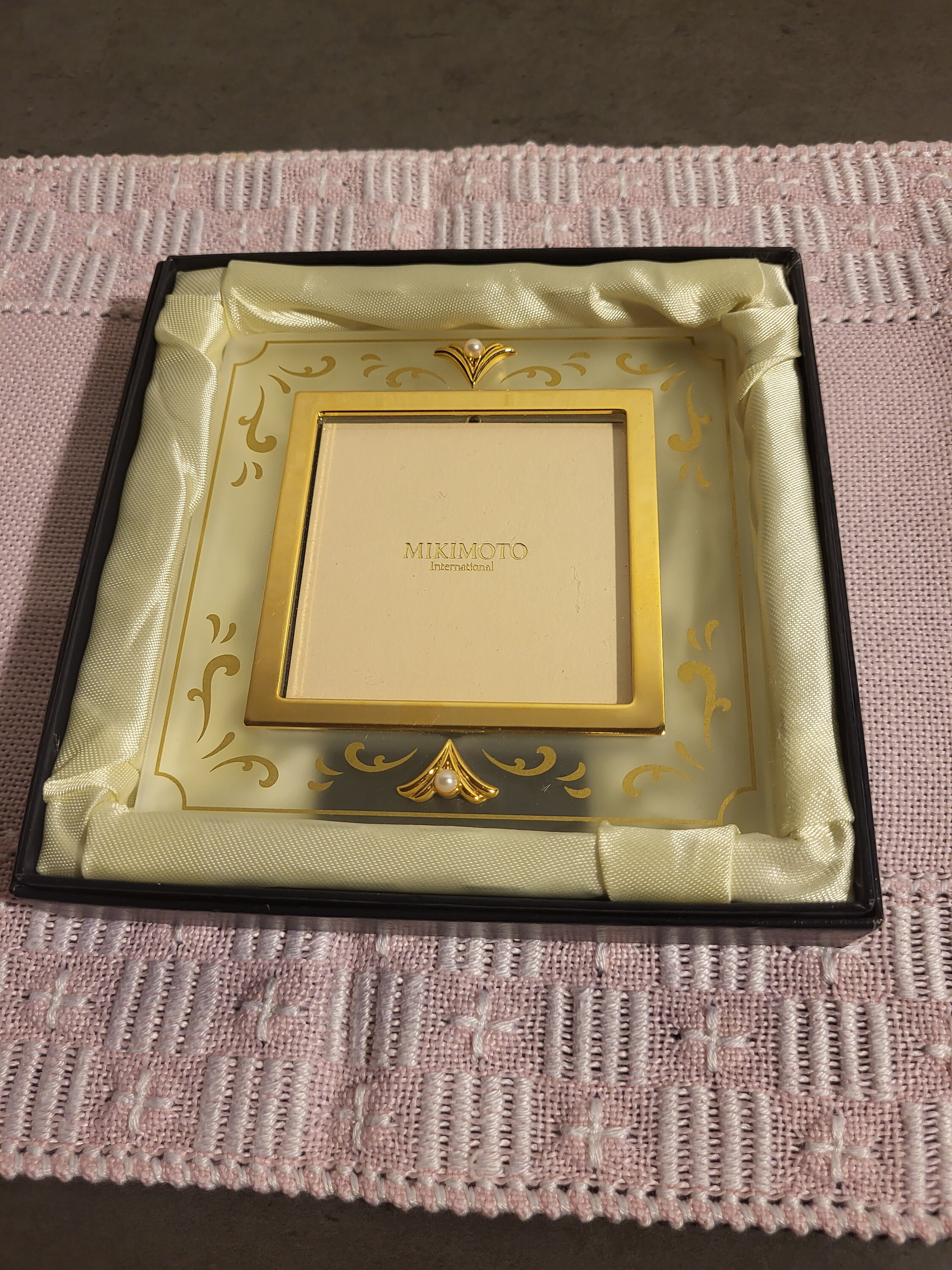 MIKIMOTO International 2-pearls Photo Frame,japanese Original MIKOMOTO ...