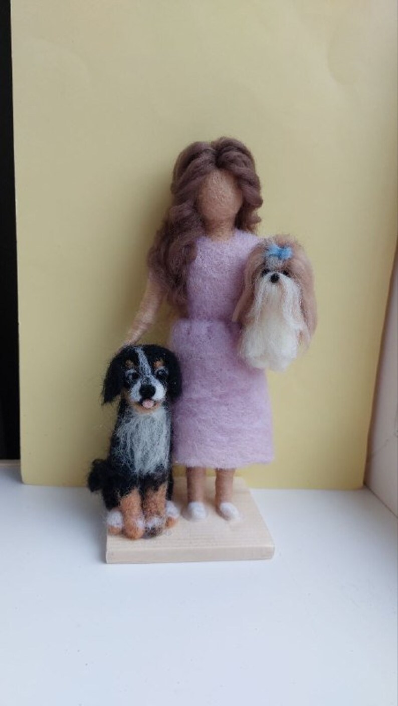 Personalized Family Portrait Statue With Dog Custom Wool Figure Felted ...