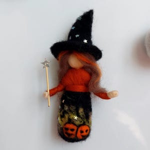 Spooky Witch Figurine - Needle Felted Witch Figurine - Halloween Horror ...