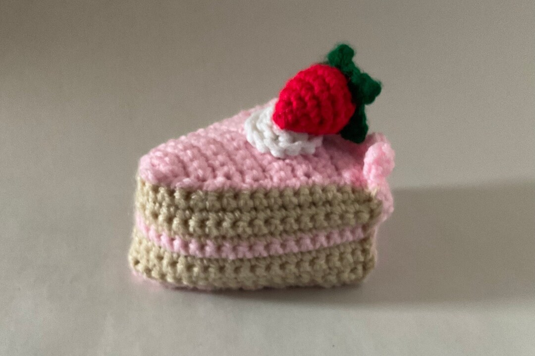 Strawberry Shortcake (crocheted) - Etsy