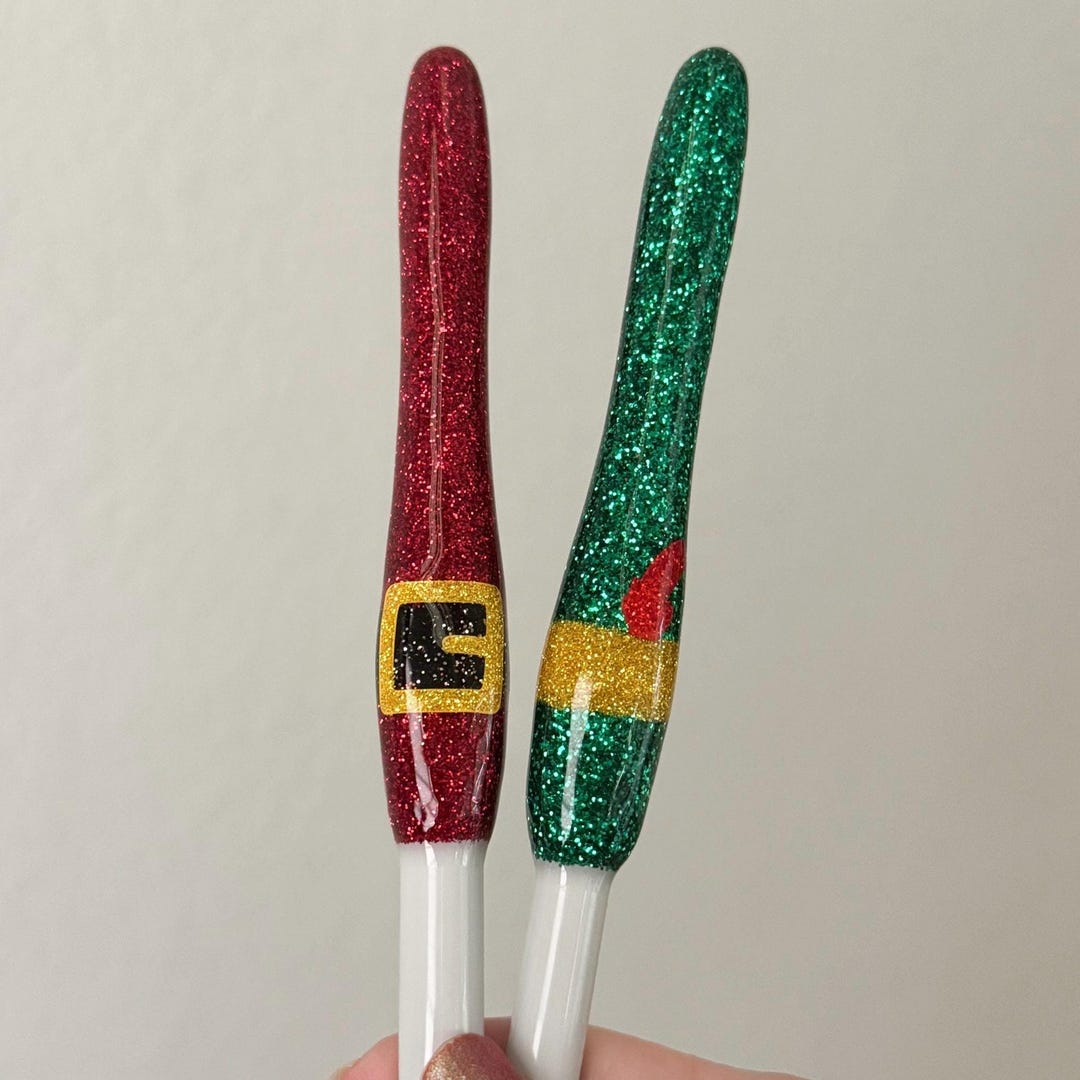 Custom Clover Santa and Elf Hook - Etsy