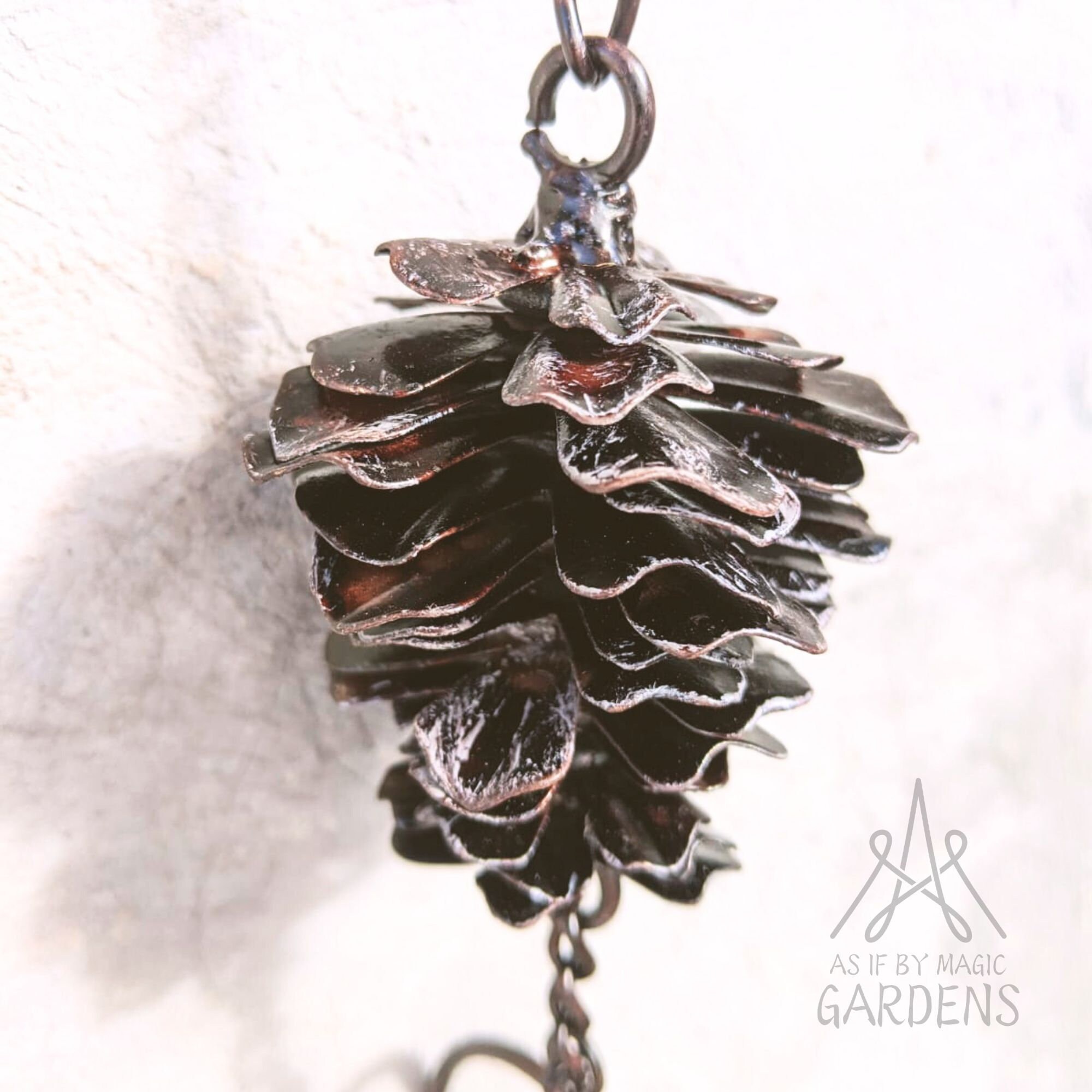 Rustic Iron Hanging Pine Cone Wind Chimes, Vintage Metal Pine Cone ...