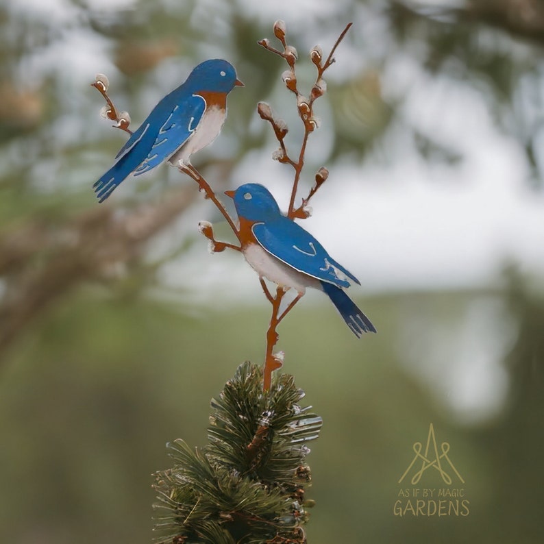 Colourful Metal Birds Garden Decoration, Rusty Metal Bird Garden Stake ...
