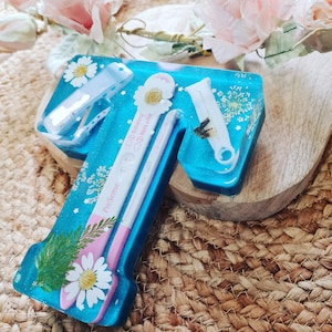 Handmade Baby Birth Keepsake Resin Customizable Souvenir With Embedded ...