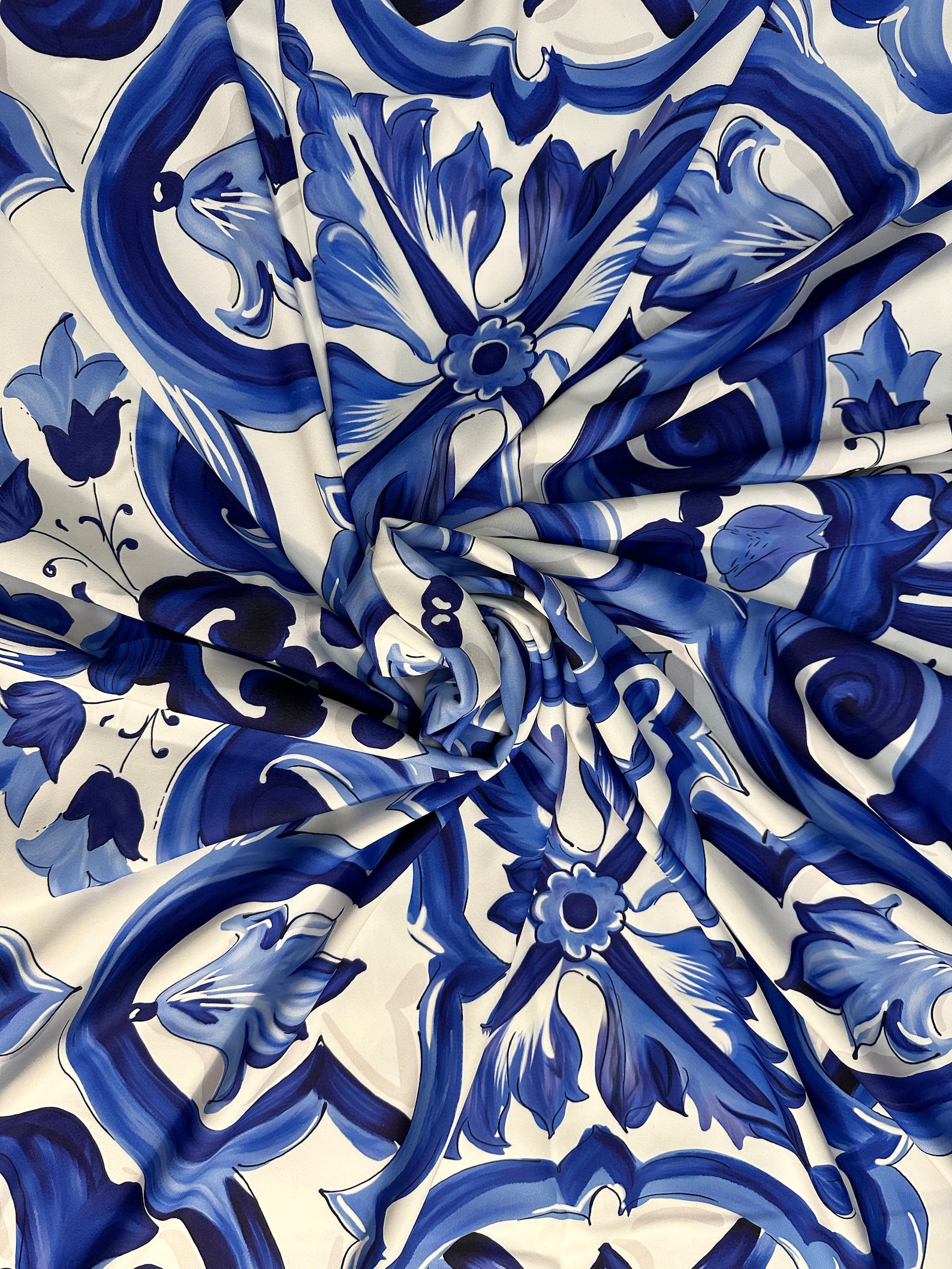 Majolica Pattern Crepe Fabric / Big Sicilian Majolica Pattern / Italian ...