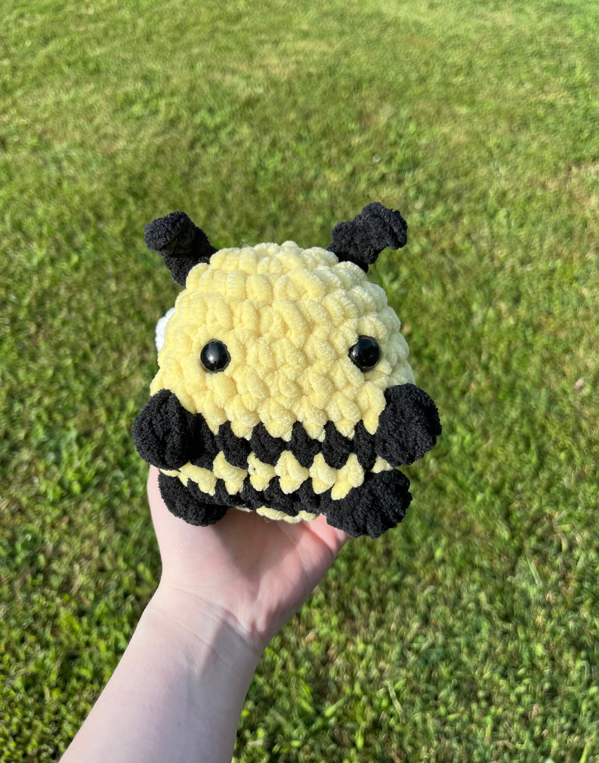 Crochet Sitting Bee Buddy Plush - Etsy