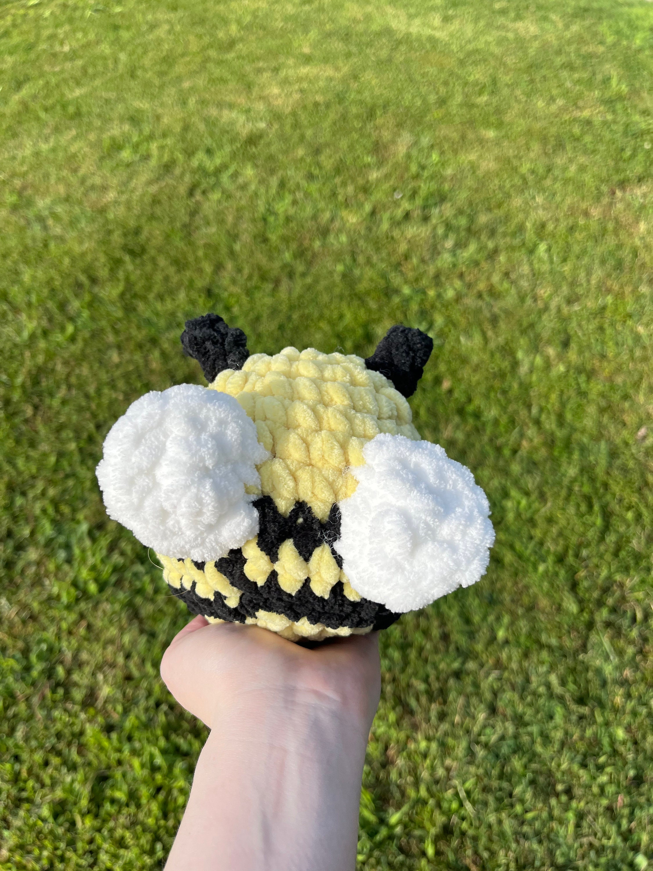 Crochet Sitting Bee Buddy Plush - Etsy
