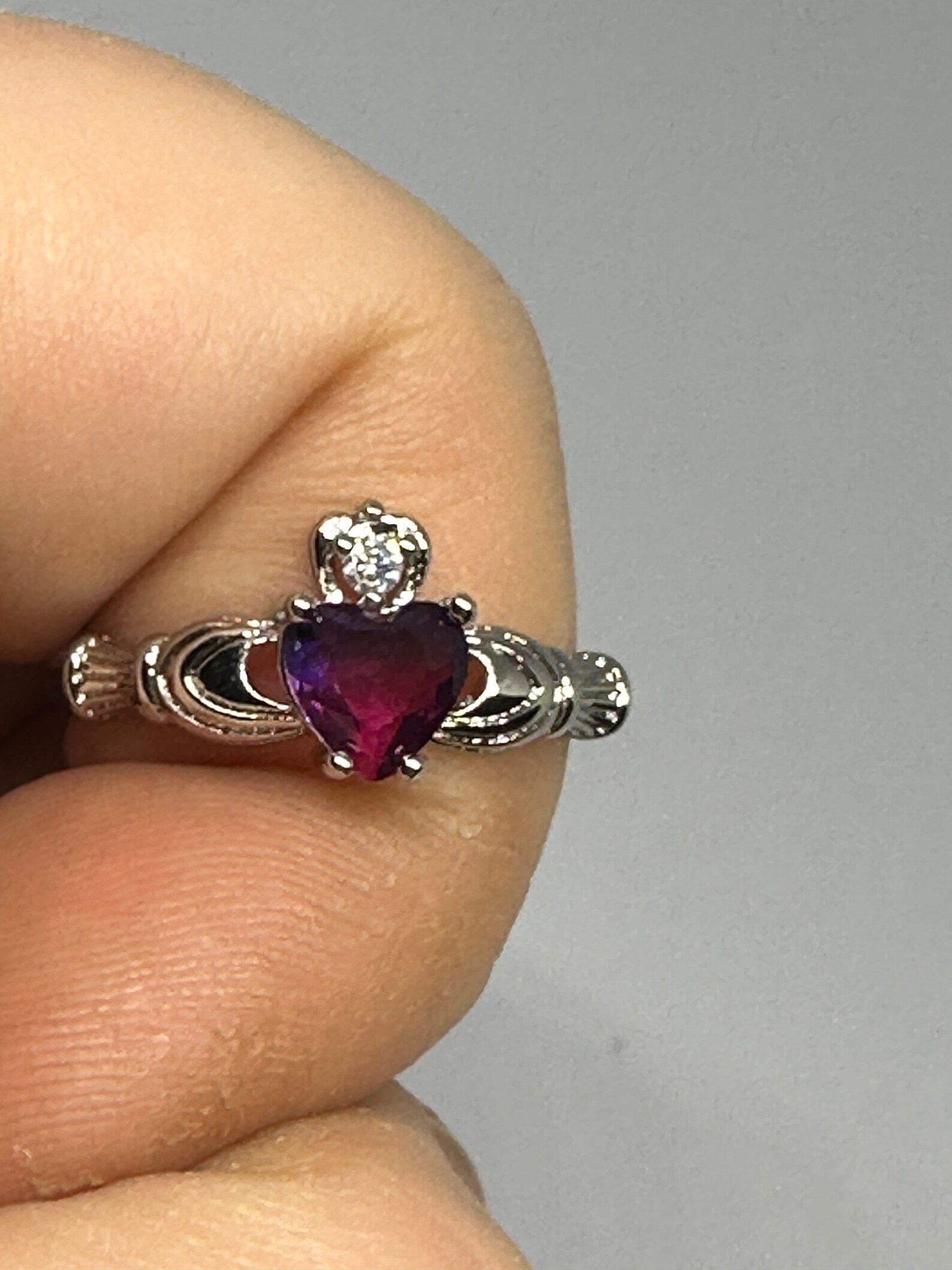 Claddagh Ring - Etsy
