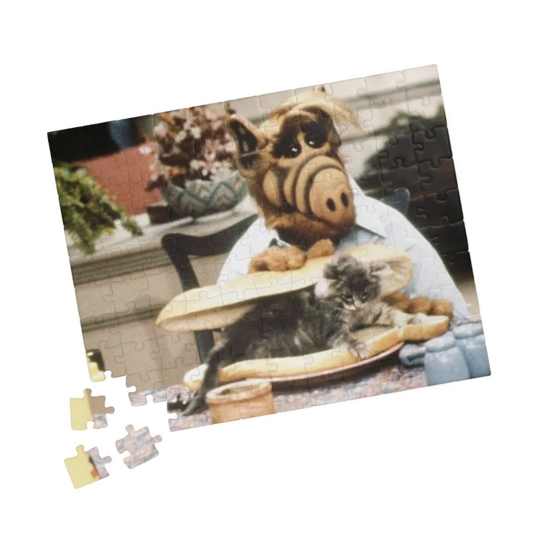 ALF Puzzle (110, 252, 520, 1014-piece) - Etsy