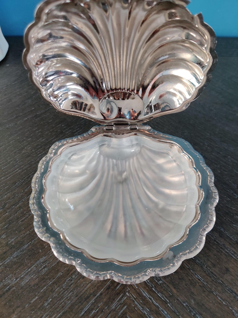 Vintage Scallop Clam Shell Silver Plated Dish, Frosted Glass Insert and ...