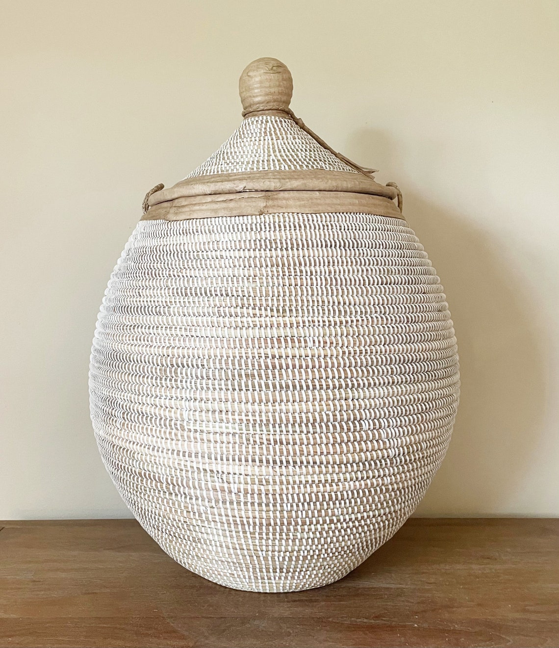 African Extra-large Round Woven Basket With Lid, Senegal Laundry Basket ...