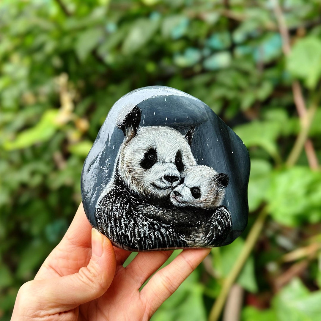 Panda Mother and Child Hugging Stone Painting| Animal Art| Pebble Art ...